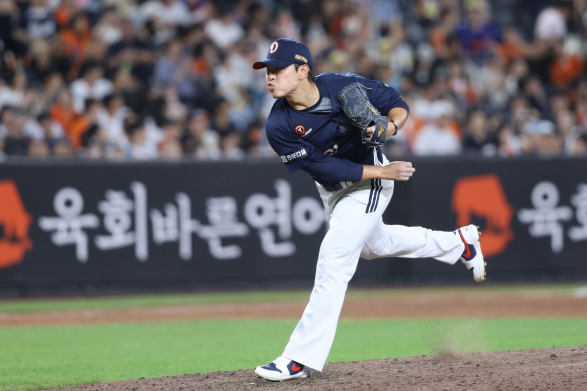 '또' KBO 진기록 탄생! 공 딱 1개만 던지고 승리 투수라니... 저력의 두산, 한화까지 집어삼켰다