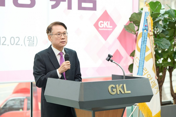 '보은·알박기 인사 논란' 윤두현 GKL 사장, 퇴장 초읽기