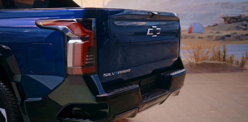 세계 최장 주행 기록, 쉐보레 실버라도 EV 1회 충전 1,700km 달성 | M투데이