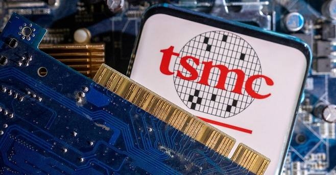 미 상무부 “TSMC·마이크론 지분 확보 검토 안해”