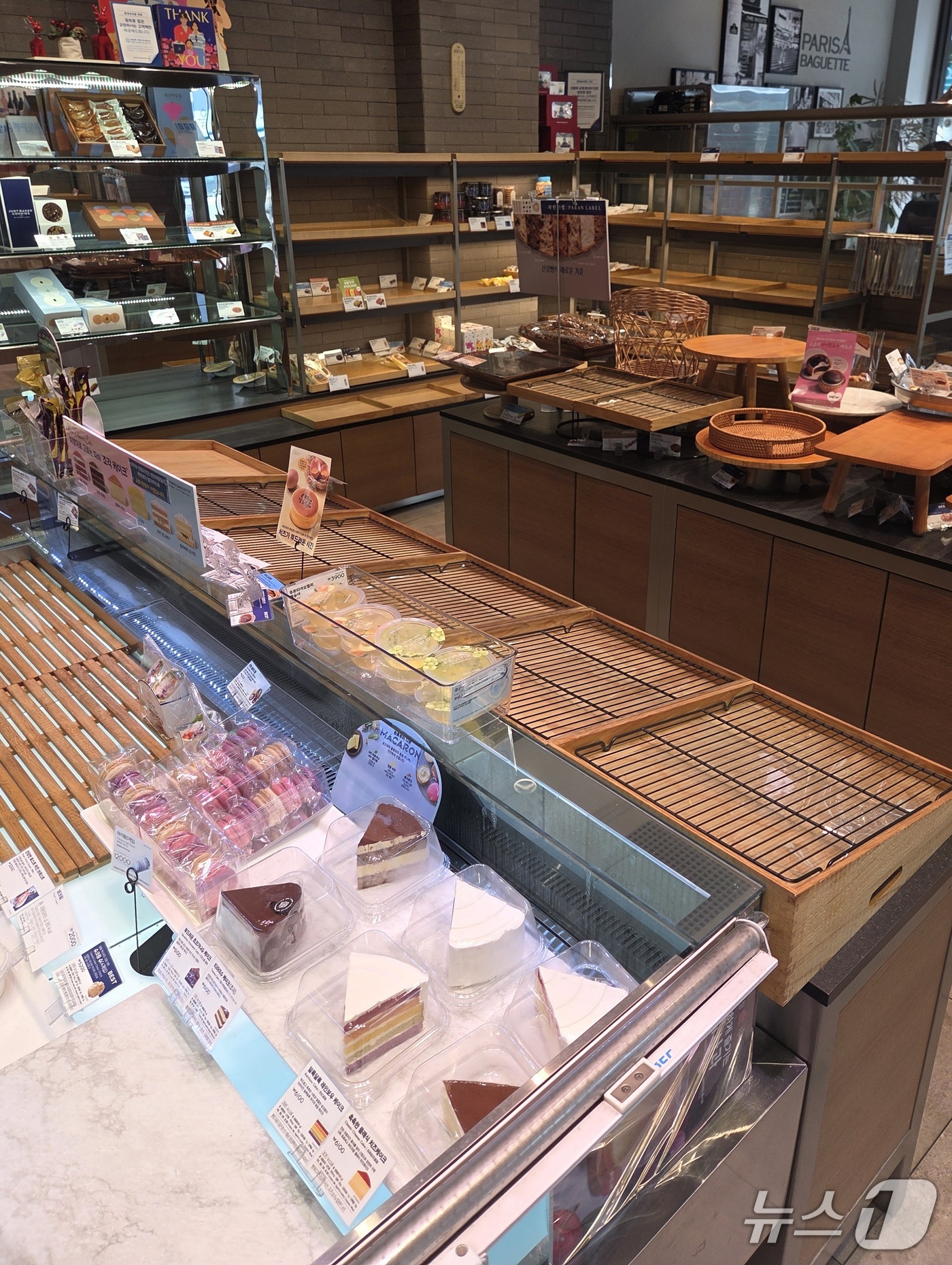 "파리바게뜨 50% 할인에 동난 빵"…SKT 고객감사제 인기몰이