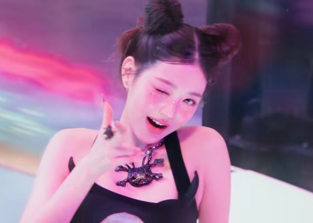 아이브, 신곡 'XOXZ' 소개…"사랑해 꿈 속에서 만나"