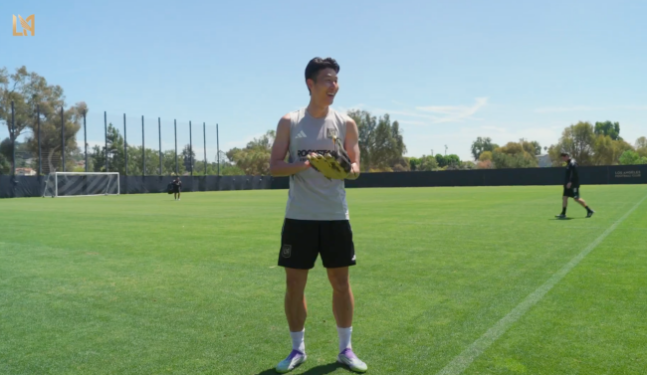 ‘오타니 나와!’ LAFC 손흥민, LA다저스에 뜬다!…28일 시구 예정, “솔직히 나쁘지 않은데?”