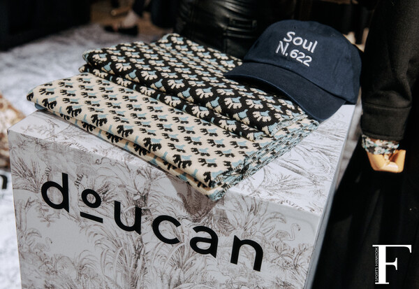 두칸(DOUCAN) 25FW 프리폴, 현대백화점 압구정 팝업에서 단독 공개