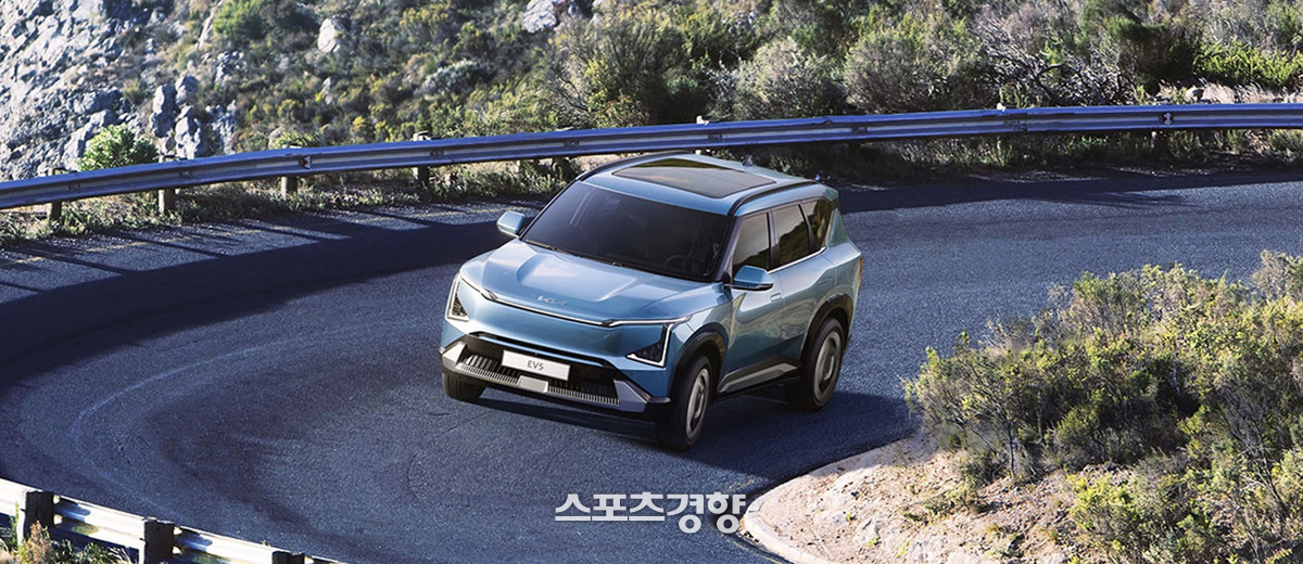 기아 EV5, CATL 배터리로 ‘460㎞’ 예상 가격은[손재철의 이 차]