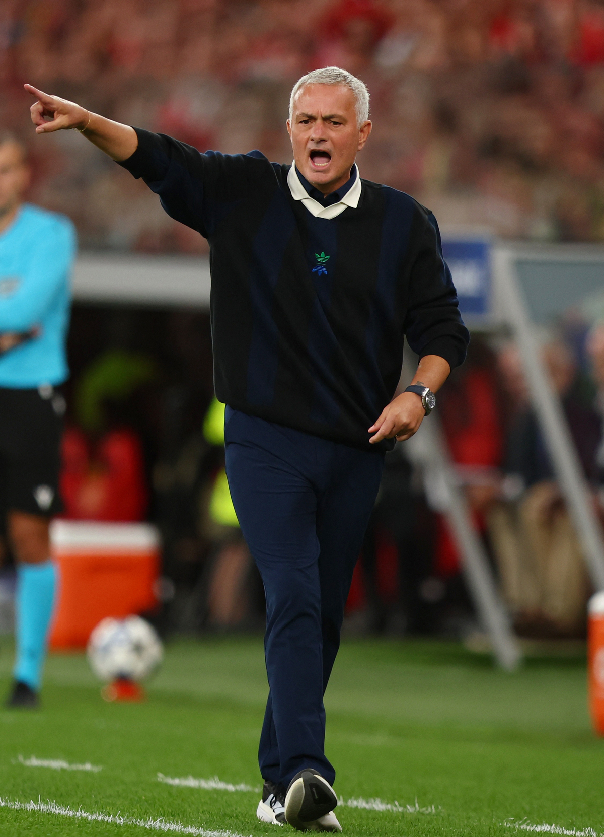 천하의 모리뉴 ‘6년 연속 UCL 무산’···페네르바체, 벤피카에 PO패 ‘SON과 함께한 토트넘이 마지막’