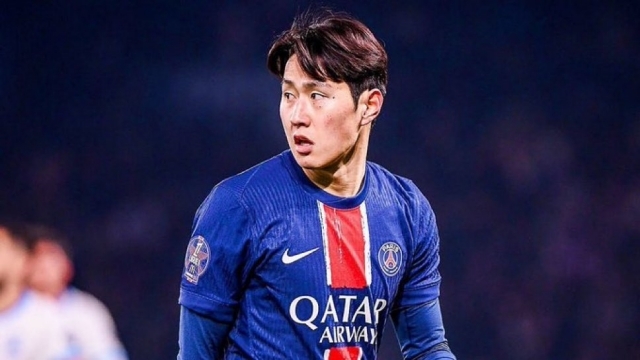 ‘韓 축구 어쩌나’ 이강인 향한 976억 제안 거절한 PSG, 노팅엄은 그 이상도 줄 수 있는데…“엔리케는 지금 스쿼드 원해”