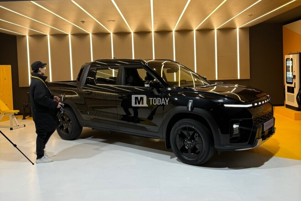 액티언 HEV·무쏘 EV 인기로 극복! KGM, 8월 총 판매 8,860대 기록. 전년 比 9% 성장 | M투데이