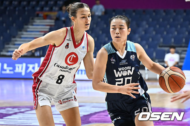 ‘최윤아 감독 데뷔승’ 신한은행, DVTK에 승리…해외팀 상대 WKBL 첫 승