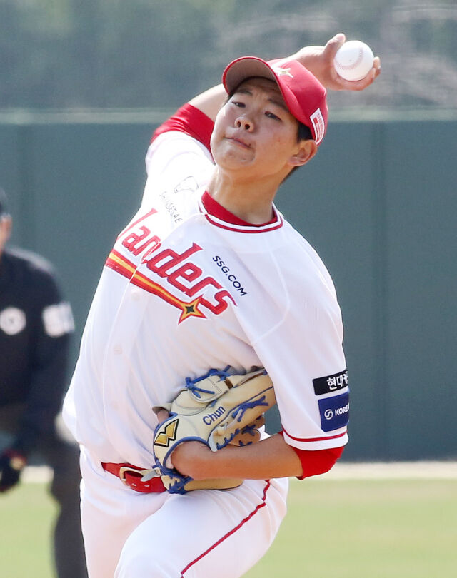 'SSG 운명의 9월 시작' 1라운드 포수+4라운드 투수+5라운드 내야수, 루키들 불렀다…ERA 11점대 1차지명도 콜업 [MD인천]