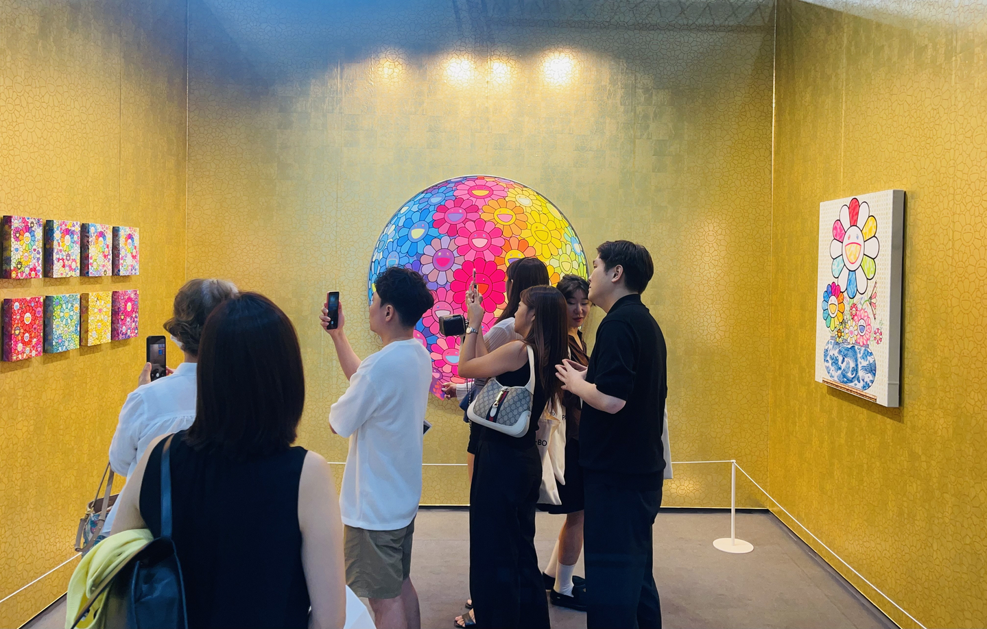 Annual Art Events Frieze And Kiaf Take Over Halls Of Coex In Seoul