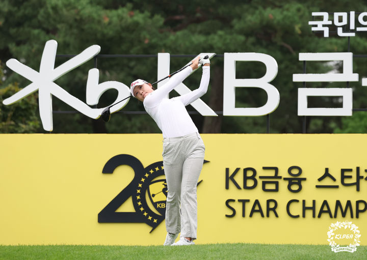 문정민, KLPGA 메이저 KB금융 스타챔피언십 첫날 단독 선두