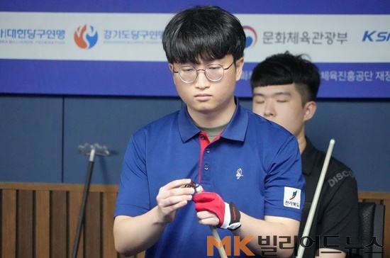 당구 KBF디비전 8전전승 101명 중 1위 황정석 “독학으로 핸디 40점, 롤모델은 김행직”