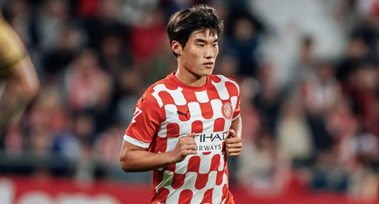 '韓 최초 역사 쓴다' 김민수, 라리가2 이달의 선수 후보 선정…안도라 임대 후 '1G 2AS' 맹활약