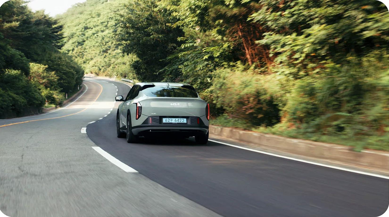 “이 가격에 이 정도?” 실오너들이 ‘미친 가성비’ 외친 기아 신차 정체 | EV-Hotissue