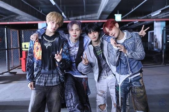 "더 간절해져"…CIX, 재계약·입대 계획 다 밝혔다 [엑's 인터뷰③]