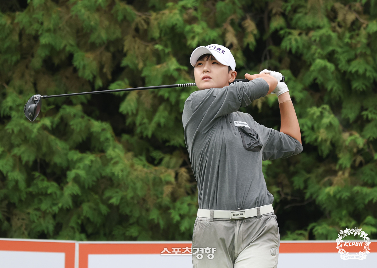 KLPGA 대회서 자신감 찾는 박성현 ‘재기 가능성↑’, 읏맨 오픈 1라운드에서 보기 없이 4언더파 “샷 감각 좋았지만 잘했다고는 못 느껴”