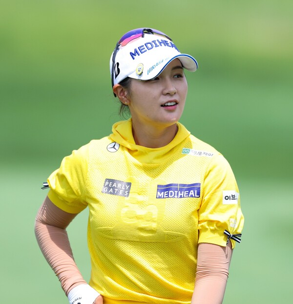 일본 메이저 원정 '국내파' 박현경, 상승세 이어가…이예원·김수지는? [JLPGA]