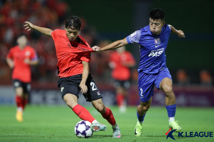 '강원의 힘' ACLE 데뷔전서 역사적 첫 승 "亞에 팀 알릴 것"