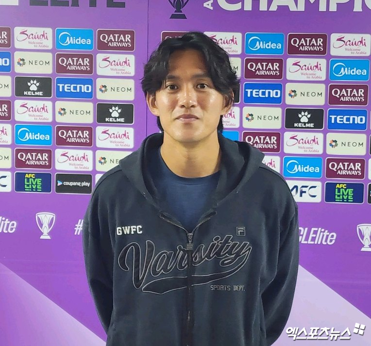 홍철 "둘째 임신 세리머니 하려고 했는데"…강원 ACLE 통산 1호골 작렬→"가브리엘, 눈치 없이 공 챙겨가" [현장인터뷰]