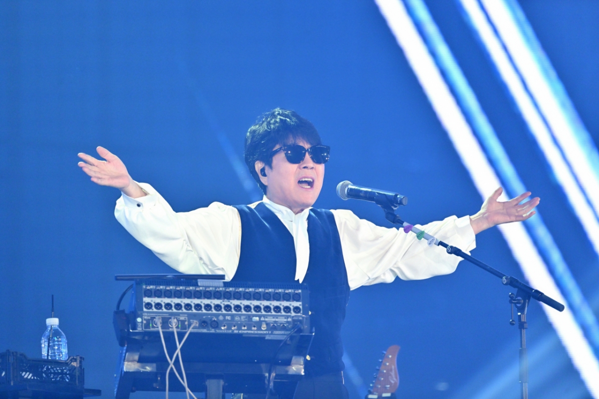 "남편보다 조용필" 불도저 같았던 '75세 젊은 오빠의 질주'