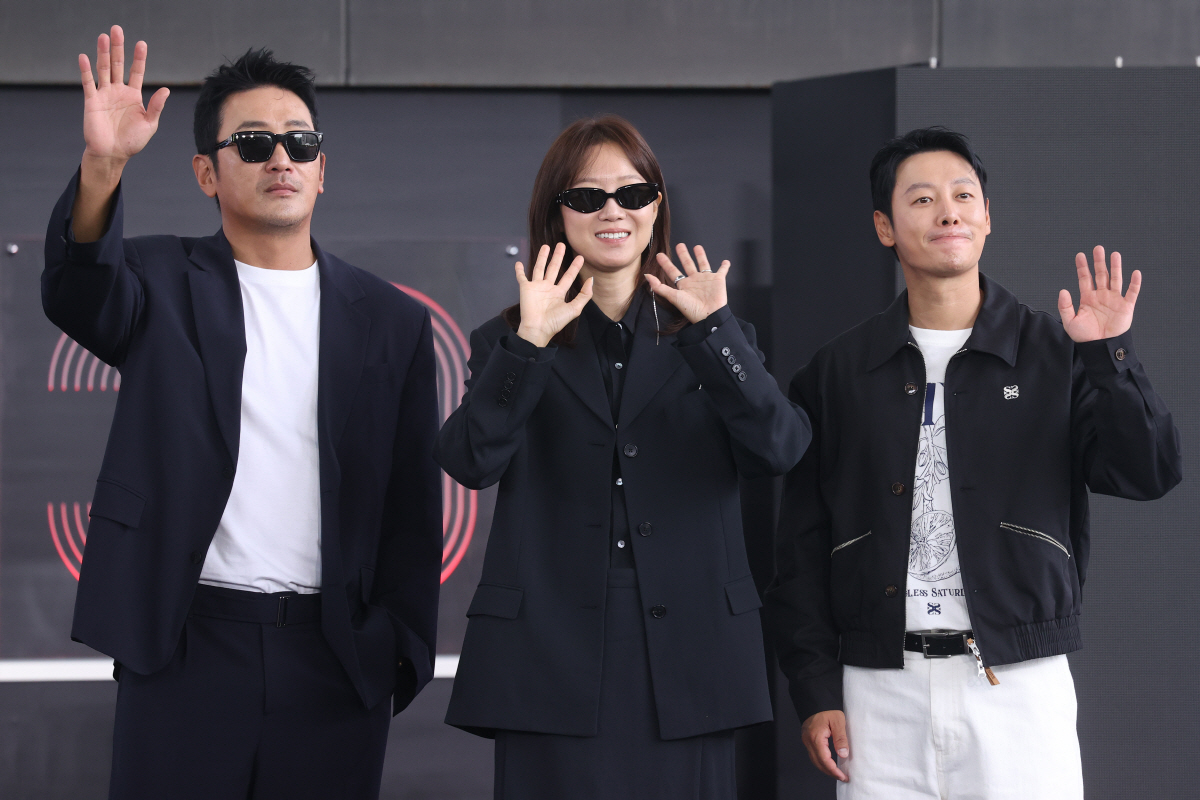 [SC-BIFF] "'둘째 출산' 이하늬도 함께"…하정우→공효진 '윗집 사람들'로 선보일 연기 차력쇼(종합)