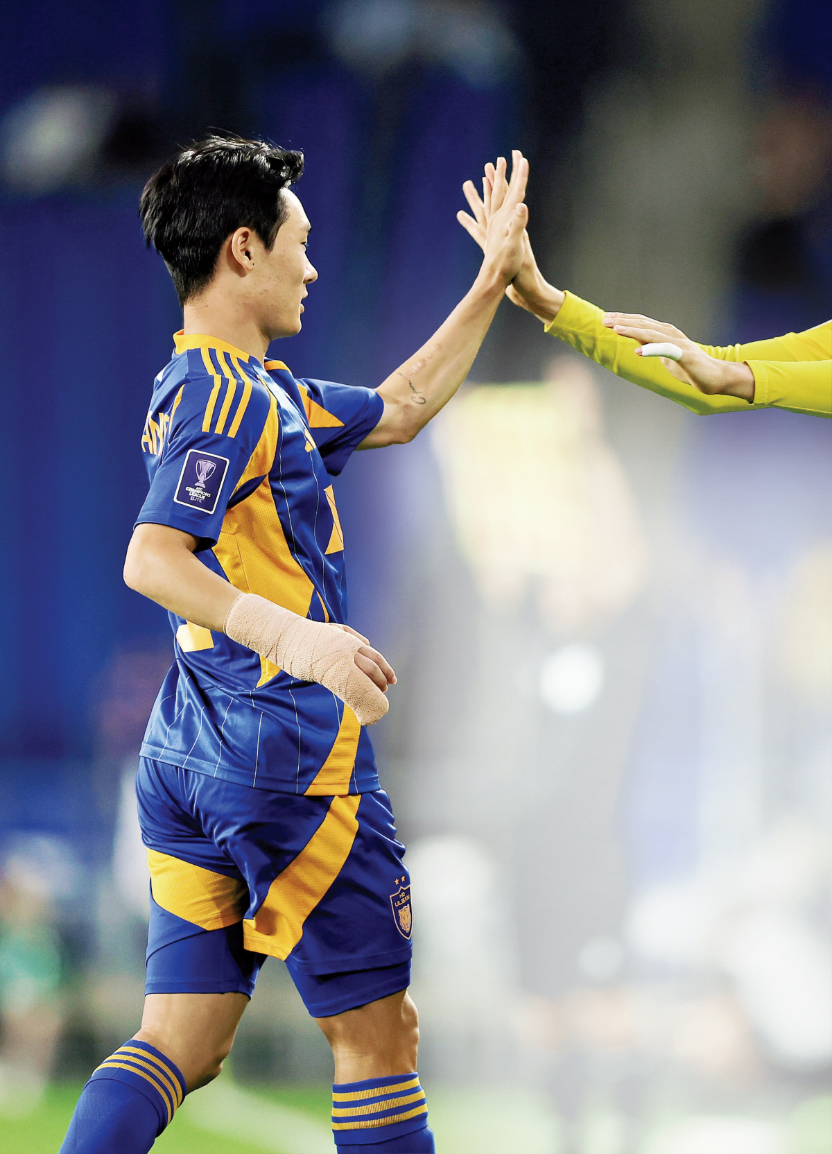 18분만 뛰고도 1골·1도움…울산은 ACLE 첫승보다 엄원상의 부활이 더 반갑다