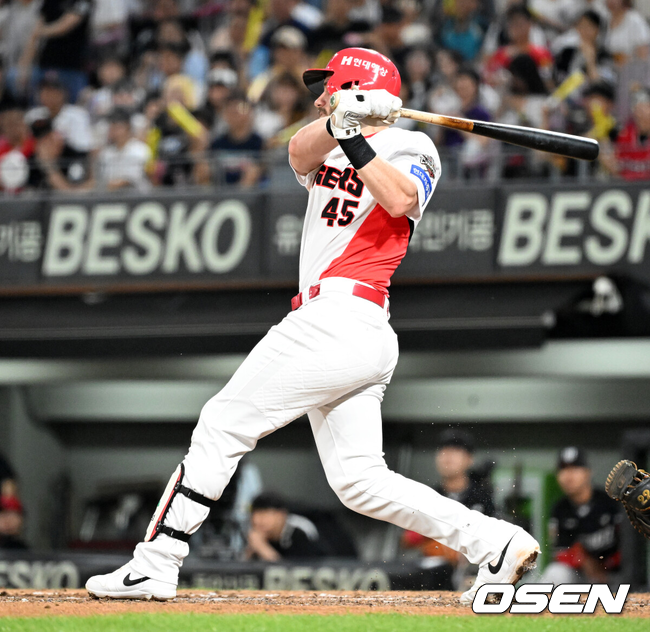 박찬호 5-4 끝내기 볼넷, KIA 9회 역전 드라마 4연패 탈출, 양현종 최초 11년 연속 100K...임지민 제구흔들 NC 3연패 수렁 [광주 리뷰]