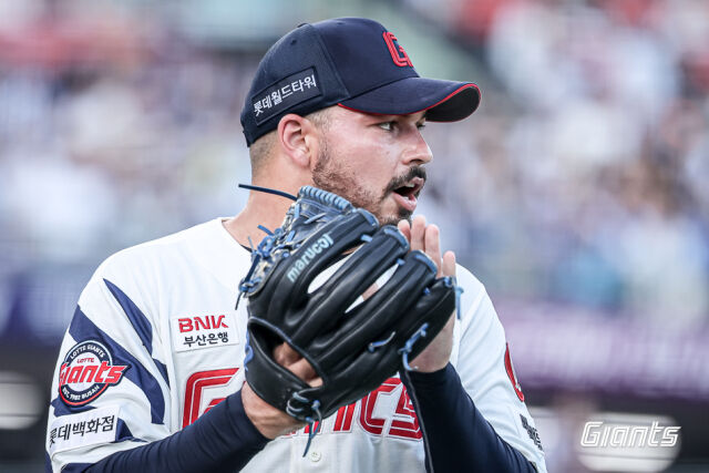 '하필 이때...' 롯데 159km 에이스의 최악투, 사령탑은 어떻게 바라봤나 [MD울산]