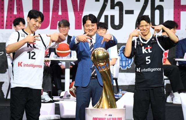 ‘디펜딩 챔피언’ LG·‘슈퍼팀’ KCC부터 kt와 라건아까지…KBL 10개 구단 감독·선수가 선택한 우승 후보 [KBL 미디어데이]
