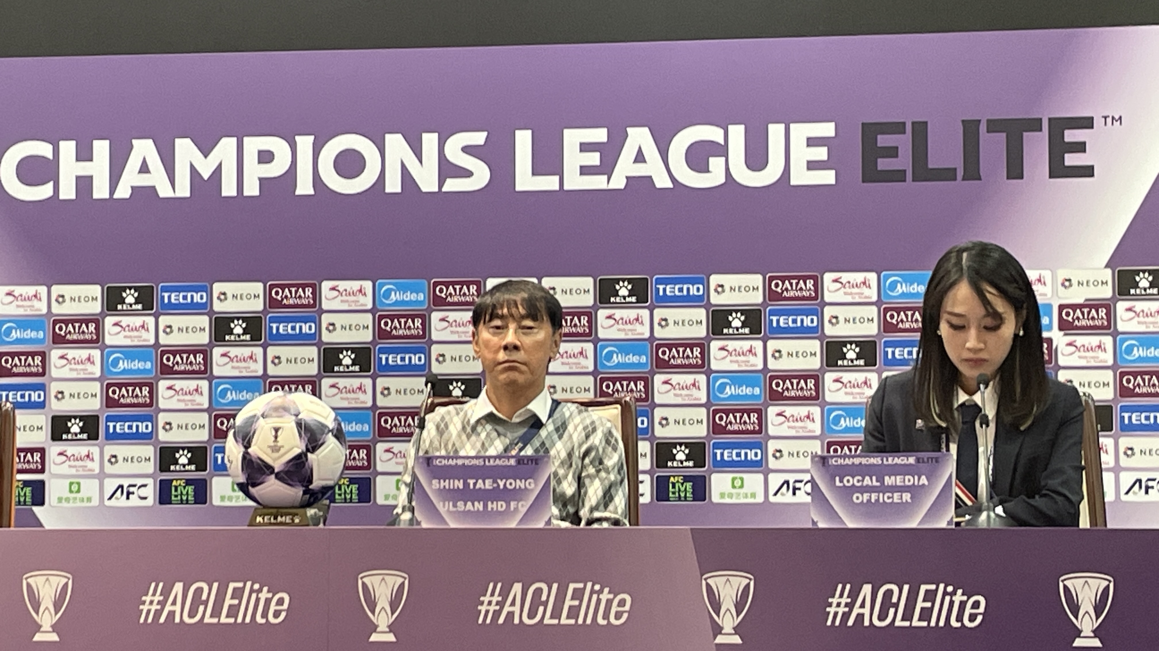 [ACLE 현장] '상하이 원정 귀중한 무승부' 울산 신태용 "목표는 일단 16강, 올 겨울 선수 변화 통해 상향 조정될 수도"