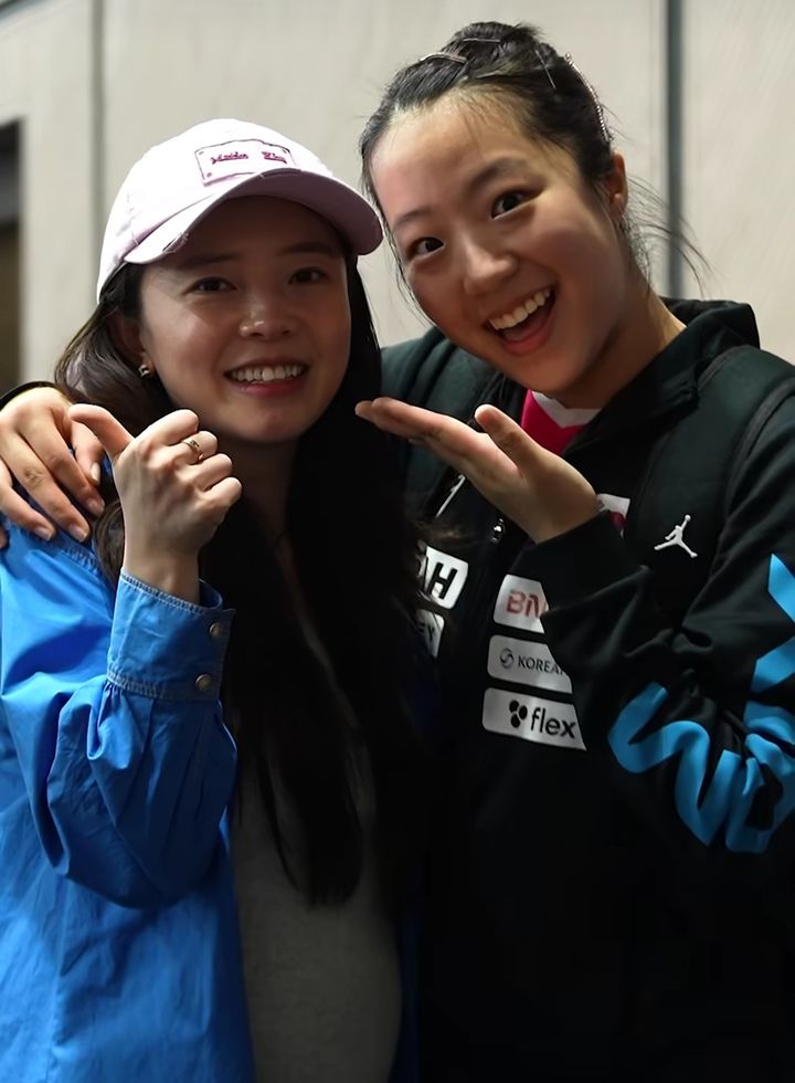 베이징서 전지희 응원받은 신유빈, 중국 스매시 단식 16강행