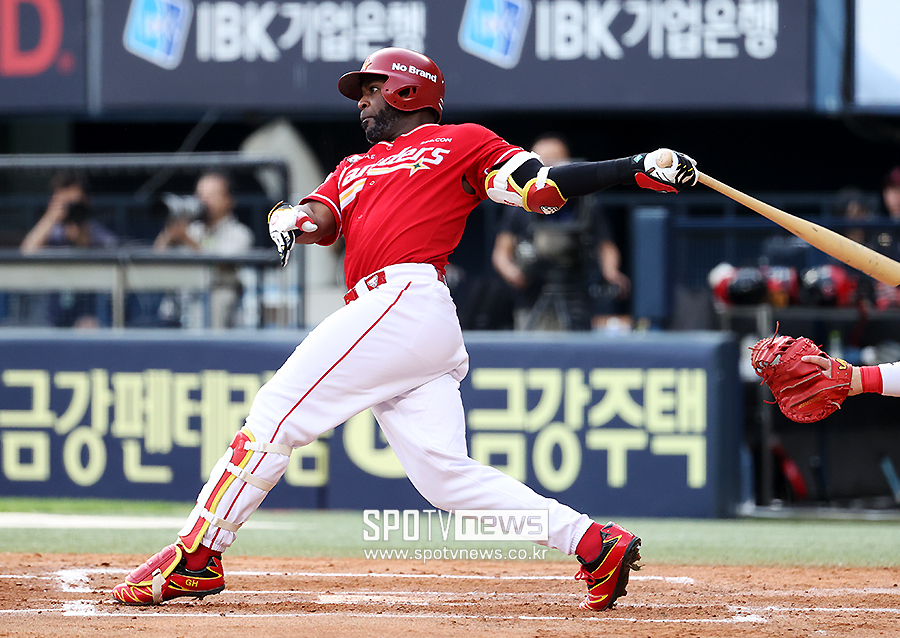 KT에는 미안하지만 내 코가 석 자… 준PO 대비 들어간 SSG, 하지만 김광현 하나가 살아있다 ‘NC전 등판’