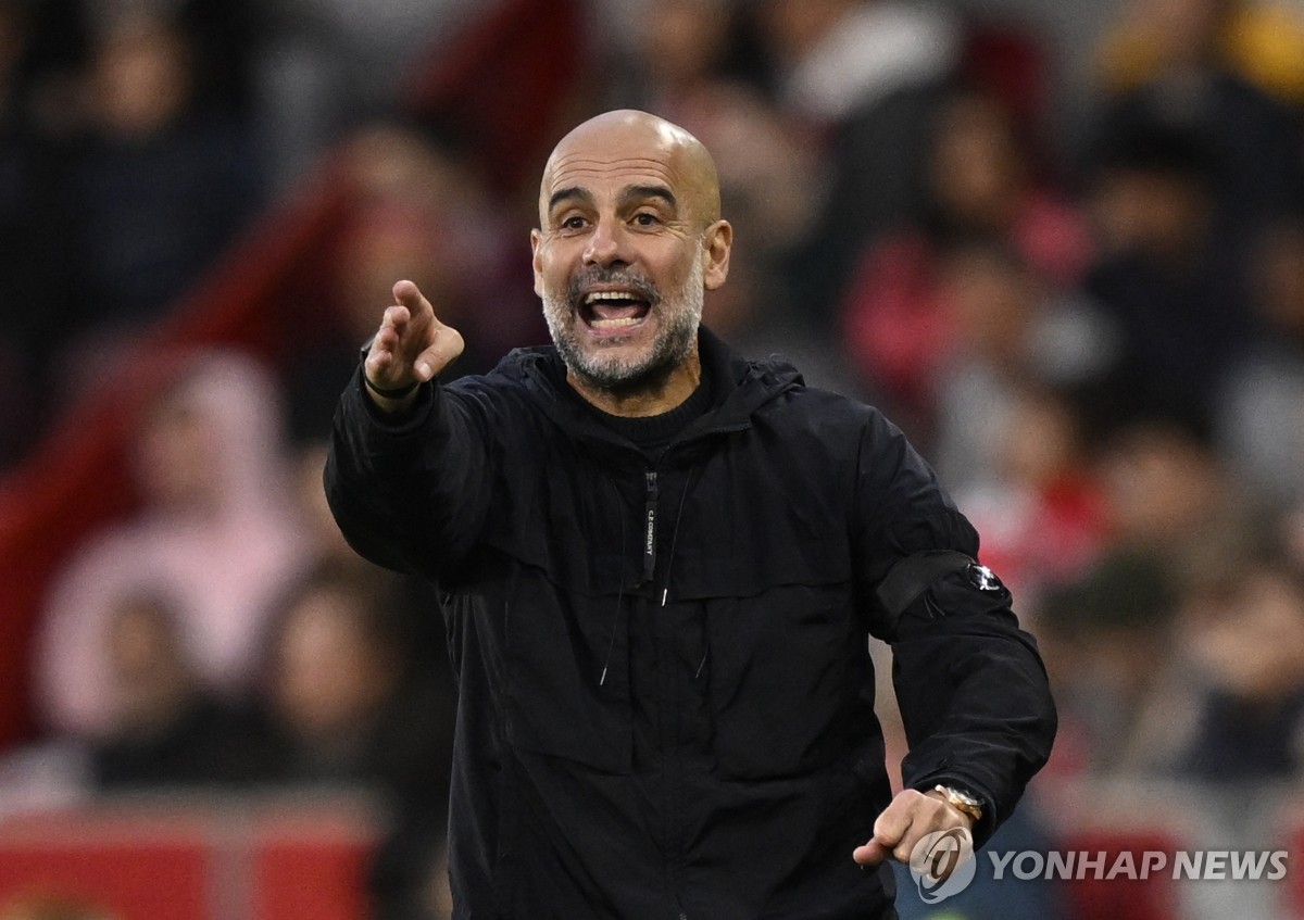 과르디올라, EPL 단일팀 통산 250승 달성…역대 최소 경기