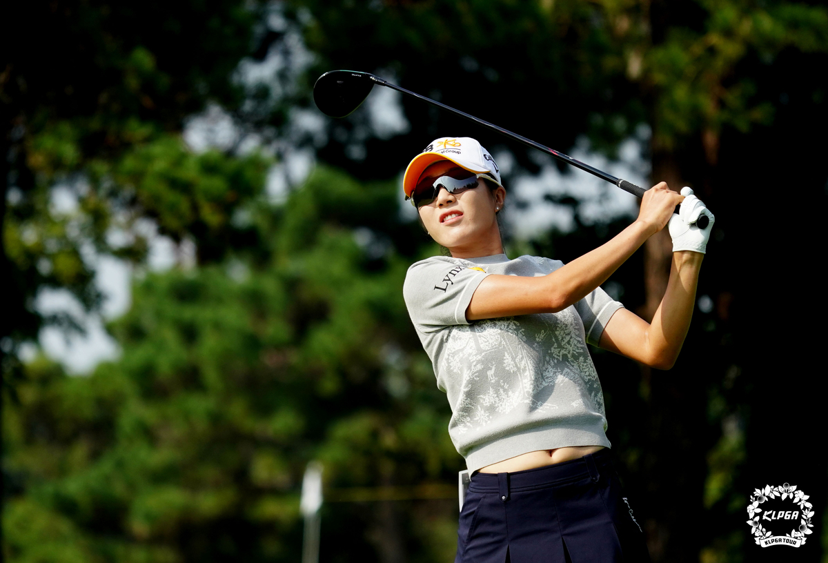 16년차 안송이, KLPGA 투어의 또다른 신기록 도전…상금 선두 노승희, 대상 1위 유현조는 김민솔과 맞대결