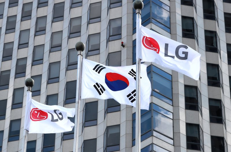 LG전자 3Q 영업익 전년比 8.4%↓…시장 전망치 상회 (1보)