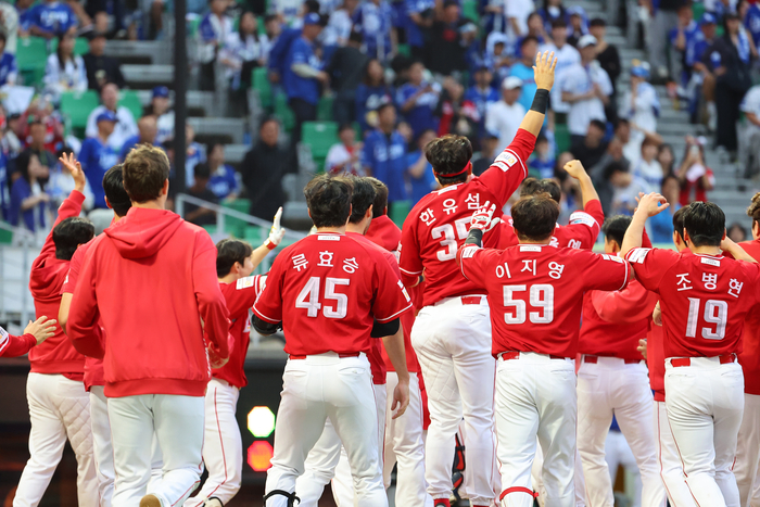 PO행 절실합니다…‘확률 100%’ 무너뜨리려는 삼성 vs 벼랑 끝 ‘0%’ 막으려는 SSG [준PO4]