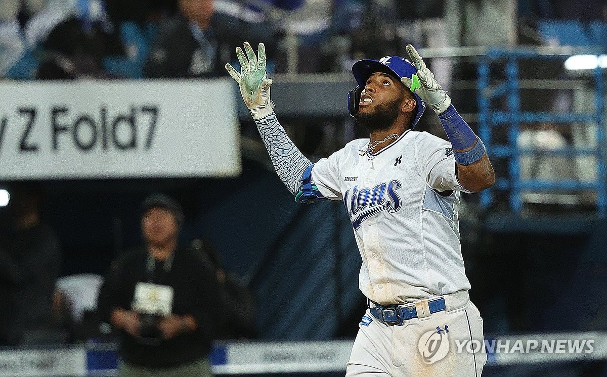 삼성, SSG 꺾고 PO 진출…'결승포' 디아즈 준PO MVP(종합)