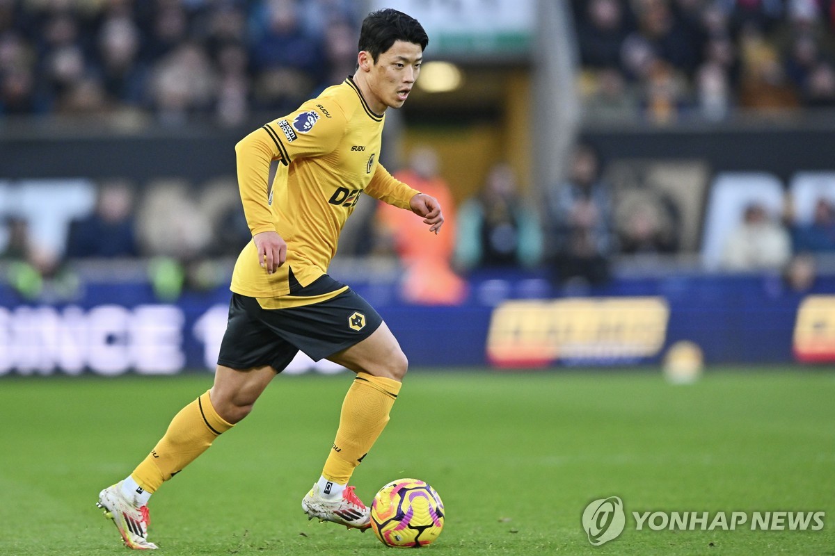 부상 황희찬, 소속팀서도 결장…울버햄프턴 EPL 8경기 무승