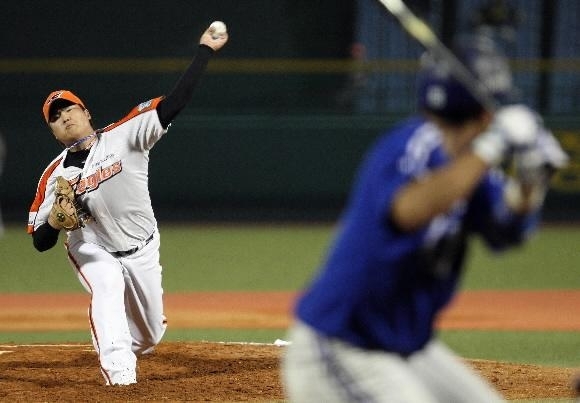 3번째 가을 빅뱅…2006 KS MVP 박진만 삼성 감독 vs 2007 준PO MVP 한화 류현진