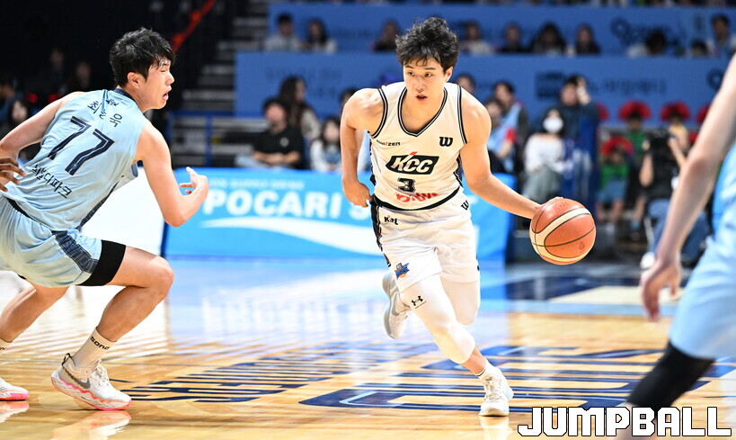 [JB프리뷰] 1R MVP 향해 가는 허웅, 정관장의 강력한 방패 뚫어내고 KCC 5연승 이끌까?
