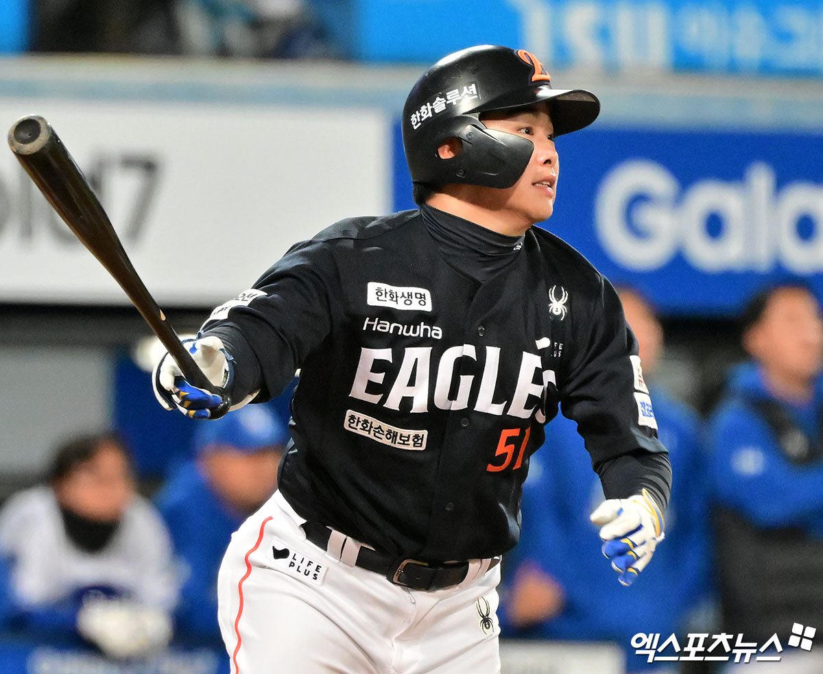 아는 사람은 다 아는 '문현빈+라팍+스리런' 또 폭발했다…한화 5회 4-0 리드, 19년 만의 KS 보인다 [PO4]