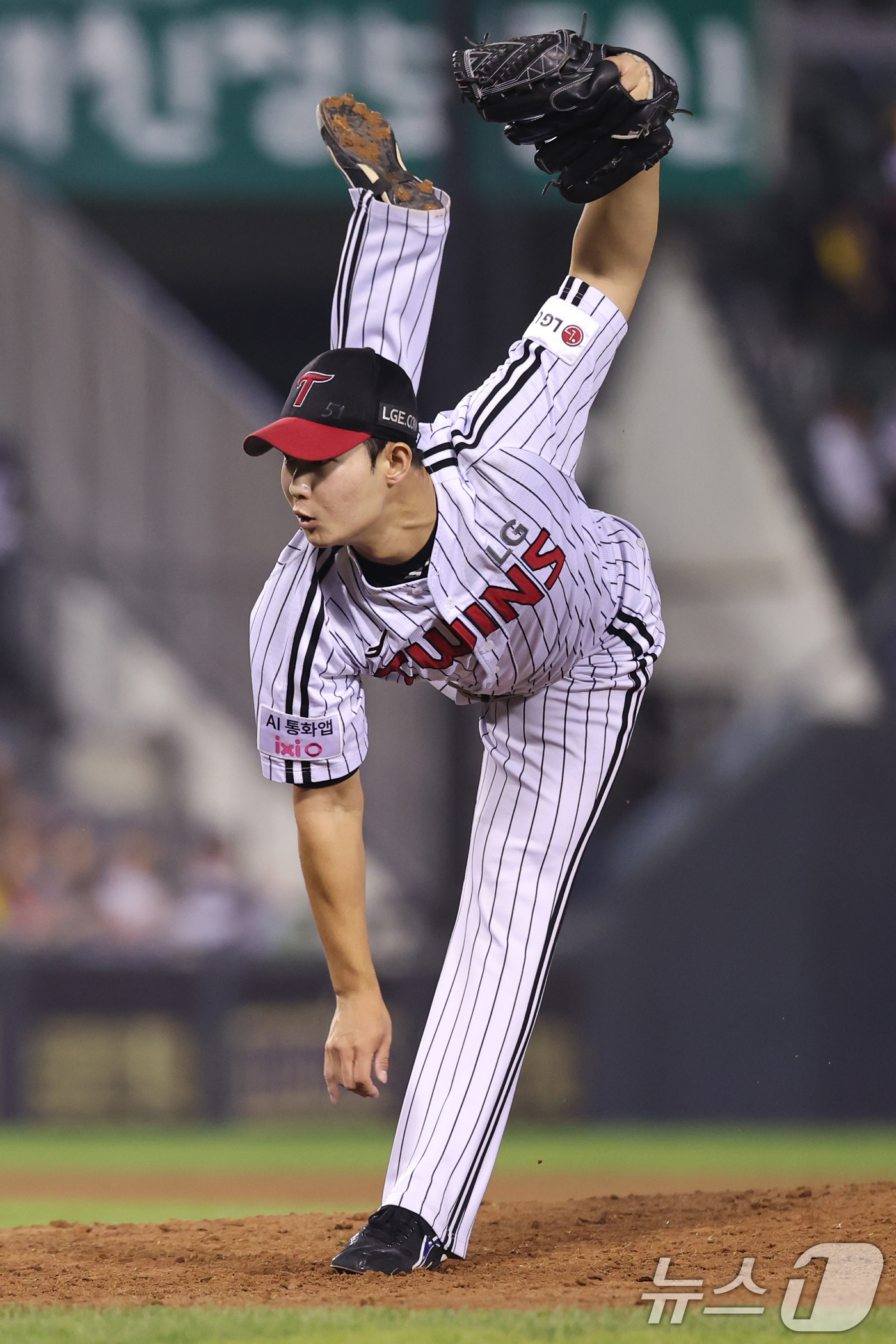 '첫 KS' LG 신인 김영우 "긴장되지만, 평소처럼 던지겠다"[KS1]