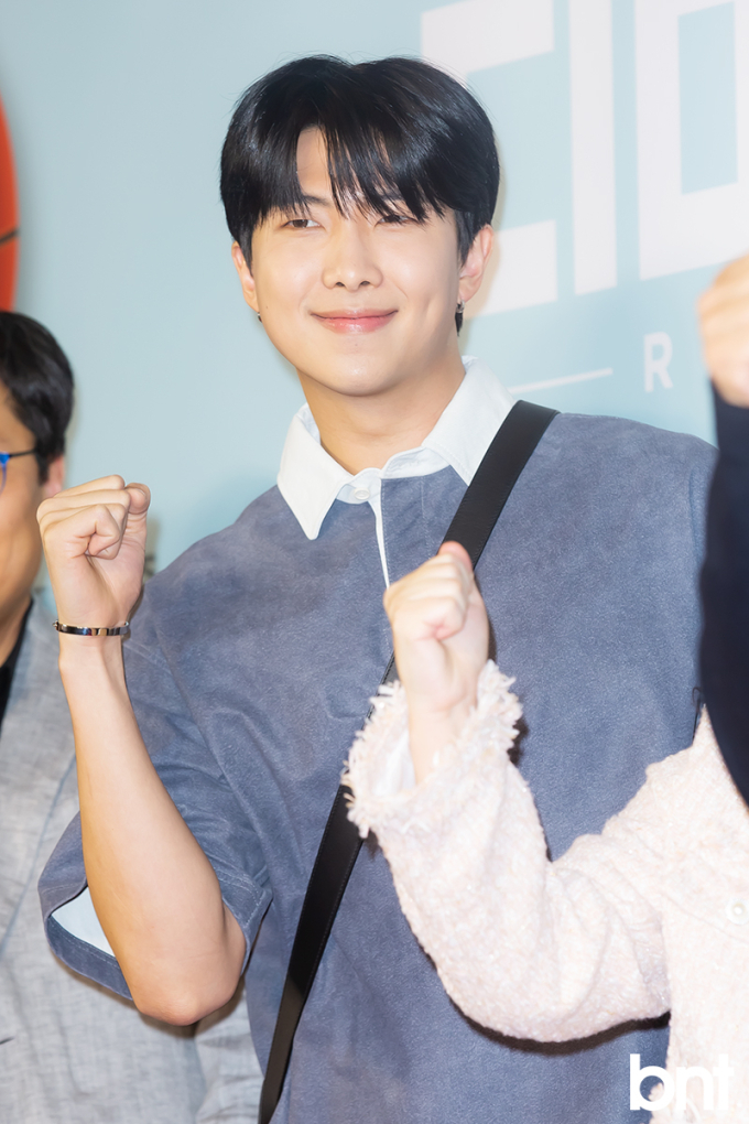 BTS RM, APEC CEO 서밋서 기조연설… K팝 가수 최초