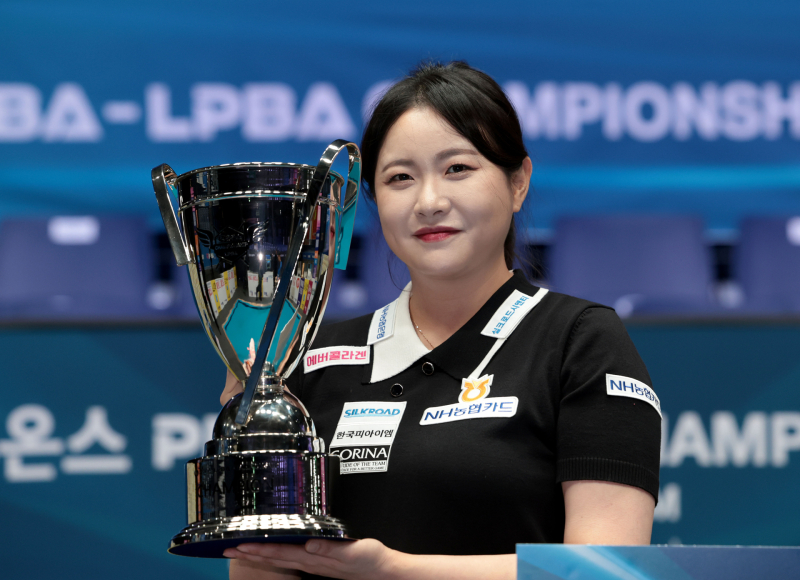 ‘LPBA 역대 두 번째 4:0’…김민아, 김상아 꺾고 통산 4회 우승