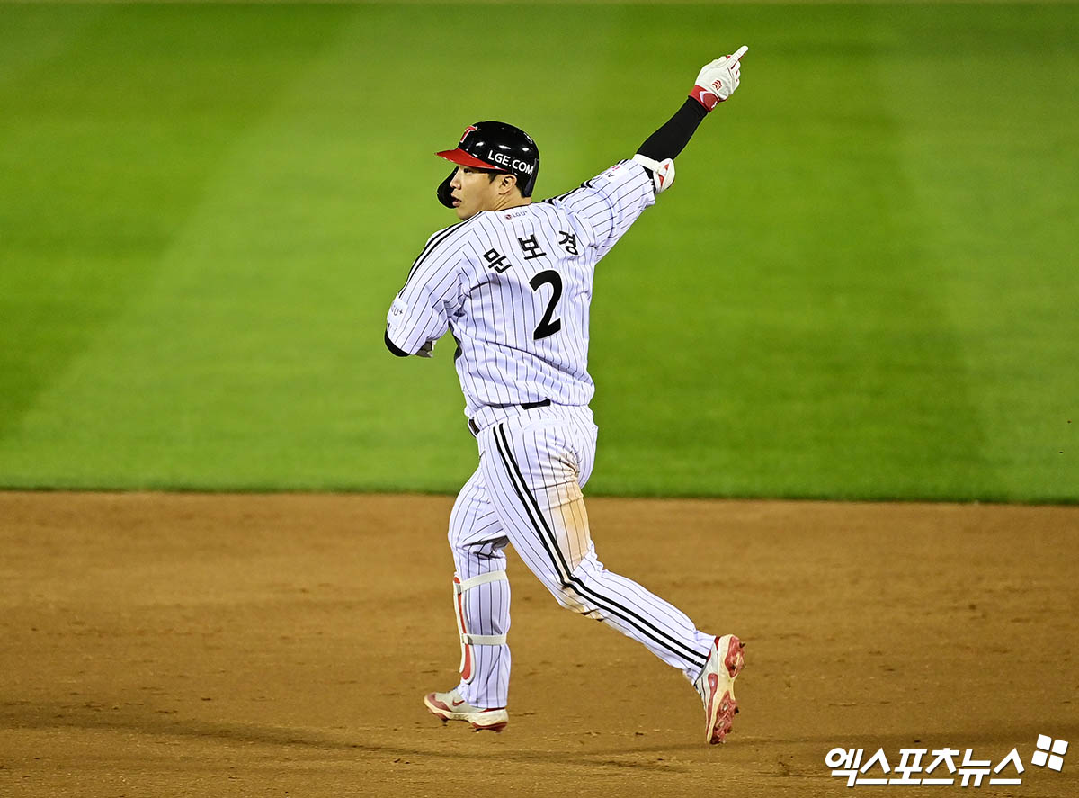 '타율 0.094→0.666' 대반전의 사나이, 2차전에도 사고 쳤다!…'데일리 MVP' 수상까지 "타격 잡념 없었다, 타순 신경 안 써" [KS2]