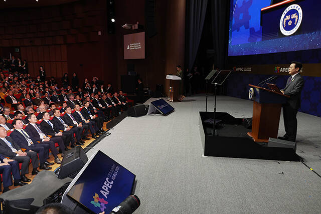 APEC CEO 서밋 특별연설하는 이재명 대통령 [TF사진관]