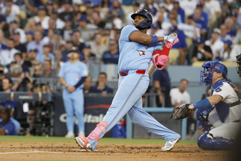 '7170억 몸값의 존재감' 카터·바티스타 레전드 넘어, 토론토 역대 PS 최다 홈런 쐈다