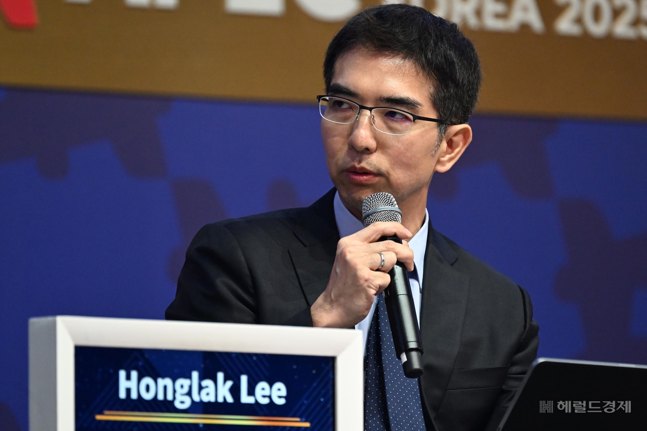 이홍락 LG AI연구원장 “韓, 경쟁력 있는 독자 AI 모델 만들 능력 충분” [경주 APEC]