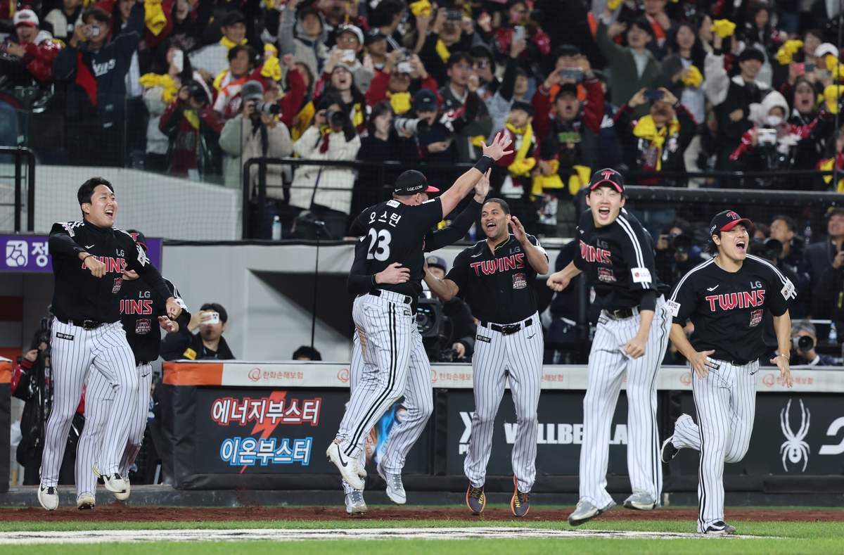 위기는 기회로, 변수는 가능성으로···‘2023 LG’ 복기하며 더 강해졌다[LG V4]